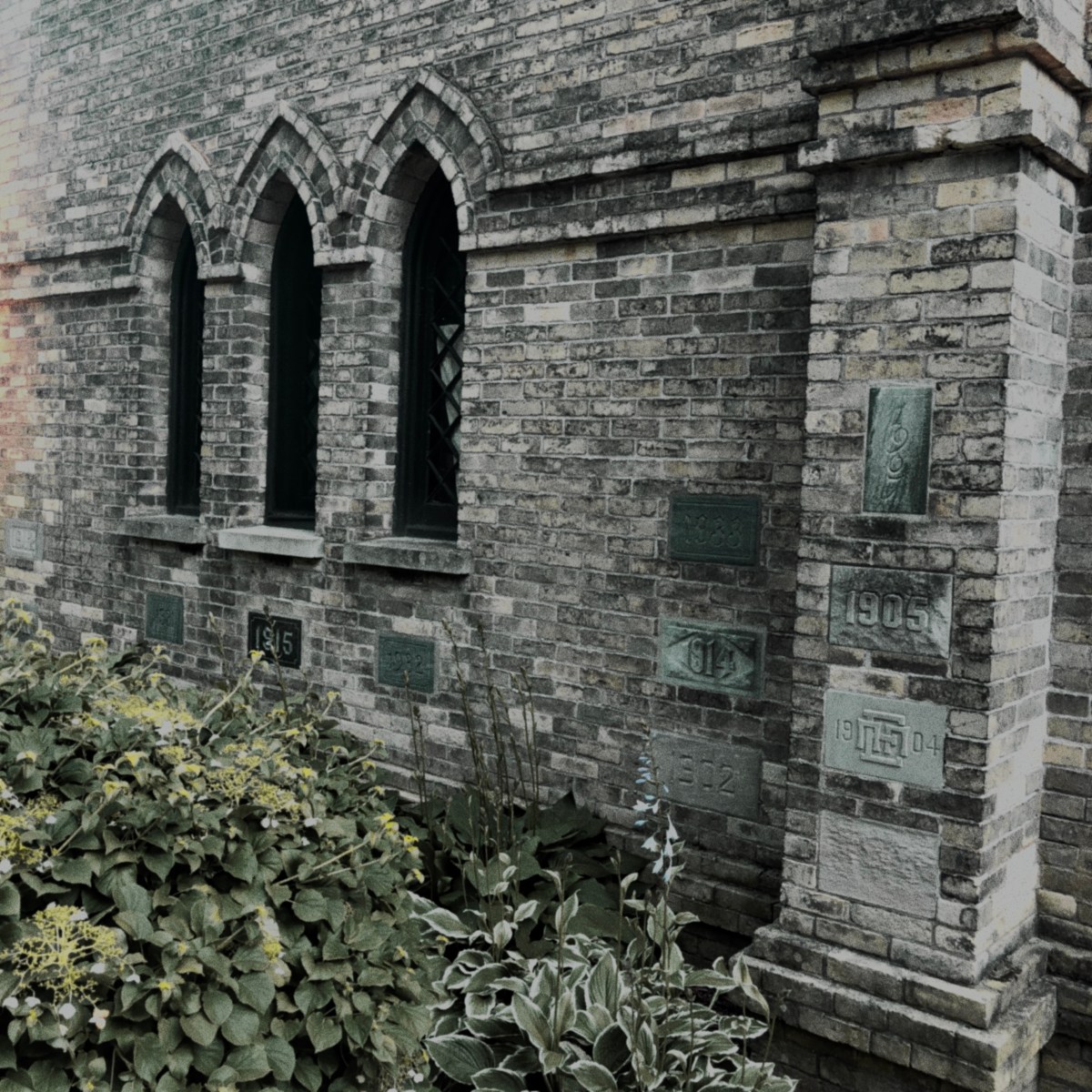 A Field Guide to Ghosts and Cryptids of Southeast Wisconsin – ArtRoot ...